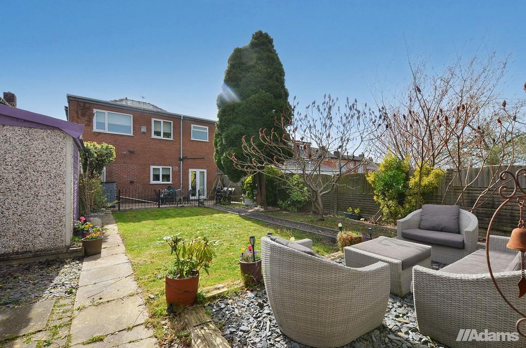 Halton Brow, Runcorn 4 bed detached house - £375,000