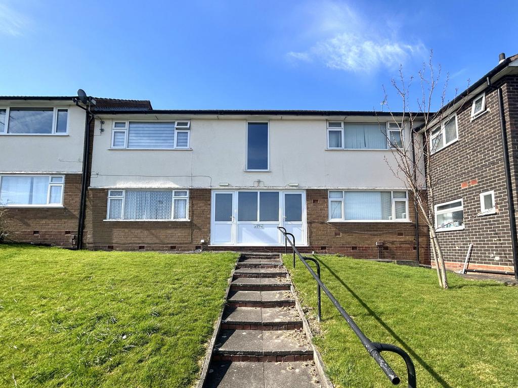 Sutton Court, Wolverhampton WV4 1 bed flat - £109,950