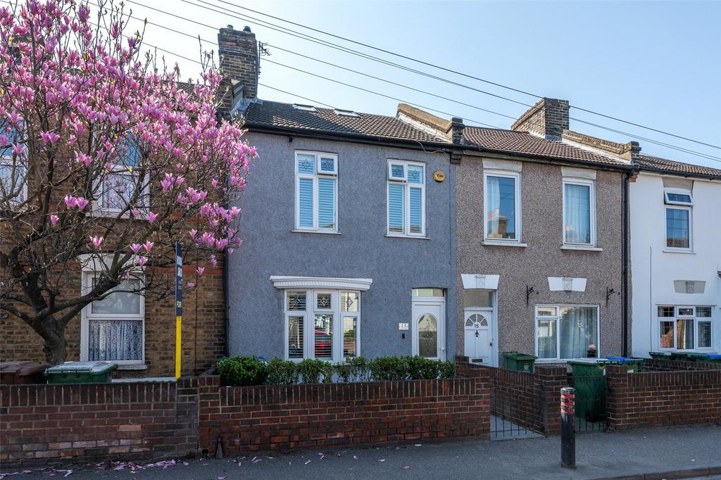 Brook Street, Erith, Kent, DA8 3 bed terraced house for sale - £400,000
