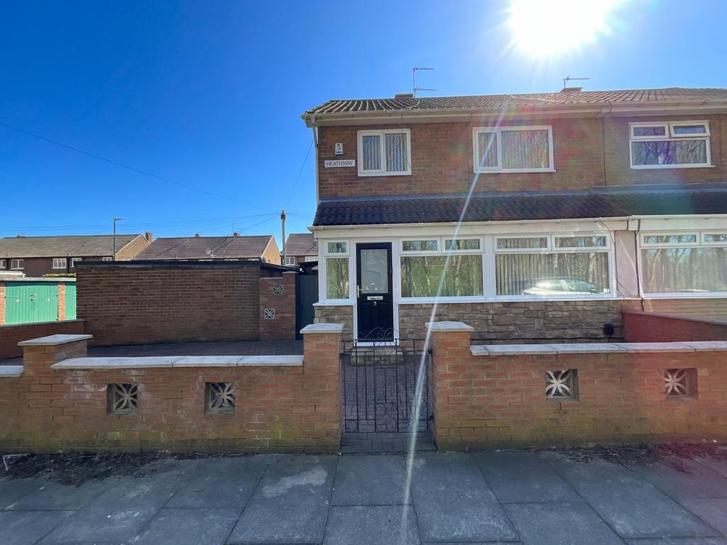 Heathway, Jarrow, Tyne and Wear, NE32 3 bed semi-detached house for ...