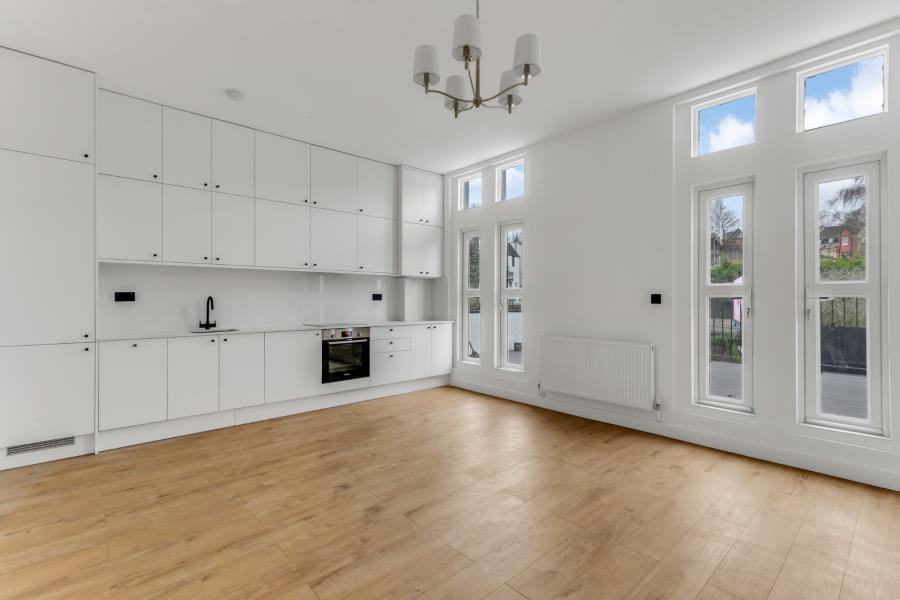 Archway Road, Highgate, N6 1 bed flat - £2,097 pcm (£484 pw)