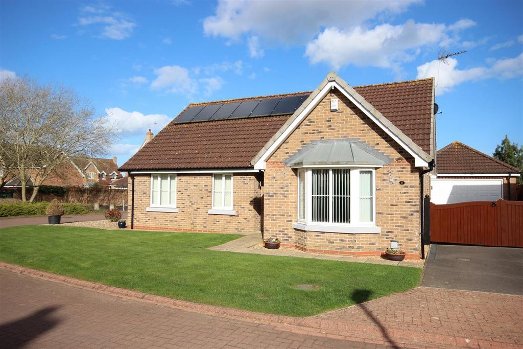 Bentinck Lane, Sigglesthorne 3 bed detached bungalow - £315,000