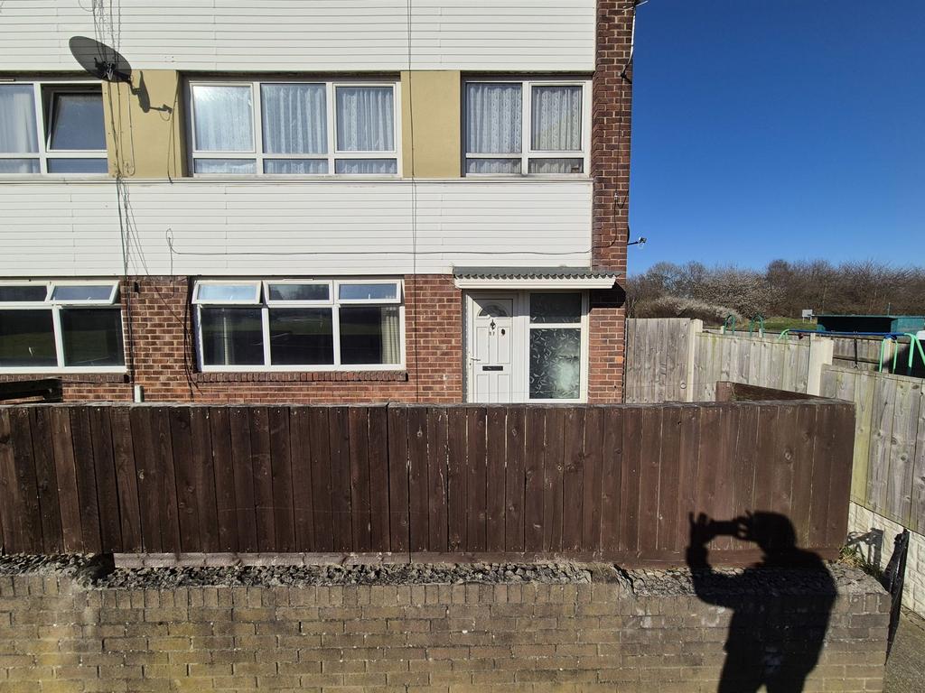 Hill Park Road, Jarrow, Tyne and... 1 bed apartment - £15,000