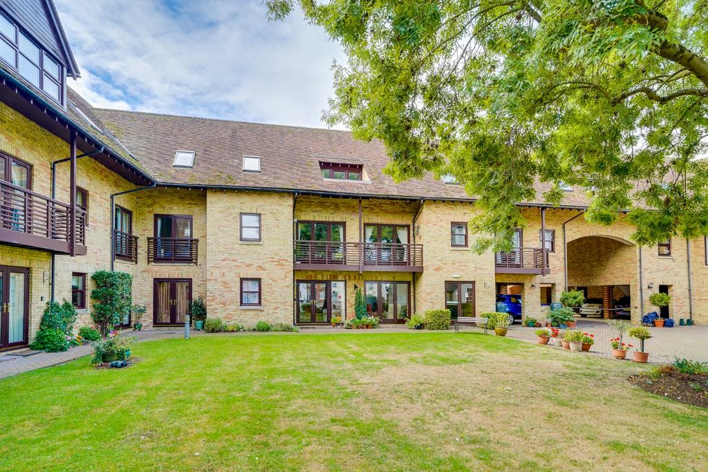 Bridgefoot, St. Ives, Cambridgeshire... 2 bed apartment - £190,000