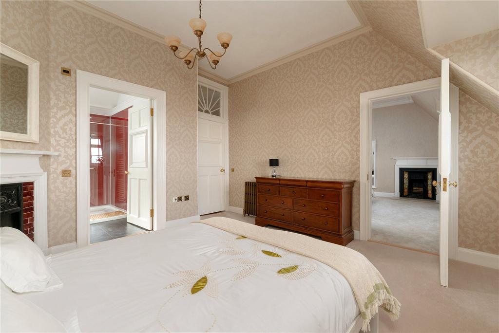 11/1 Ramsay Garden, Old Town... 4 bed apartment for sale - £1,150,000