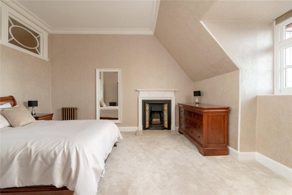 11/1 Ramsay Garden, Old Town... 4 bed apartment for sale - £1,150,000