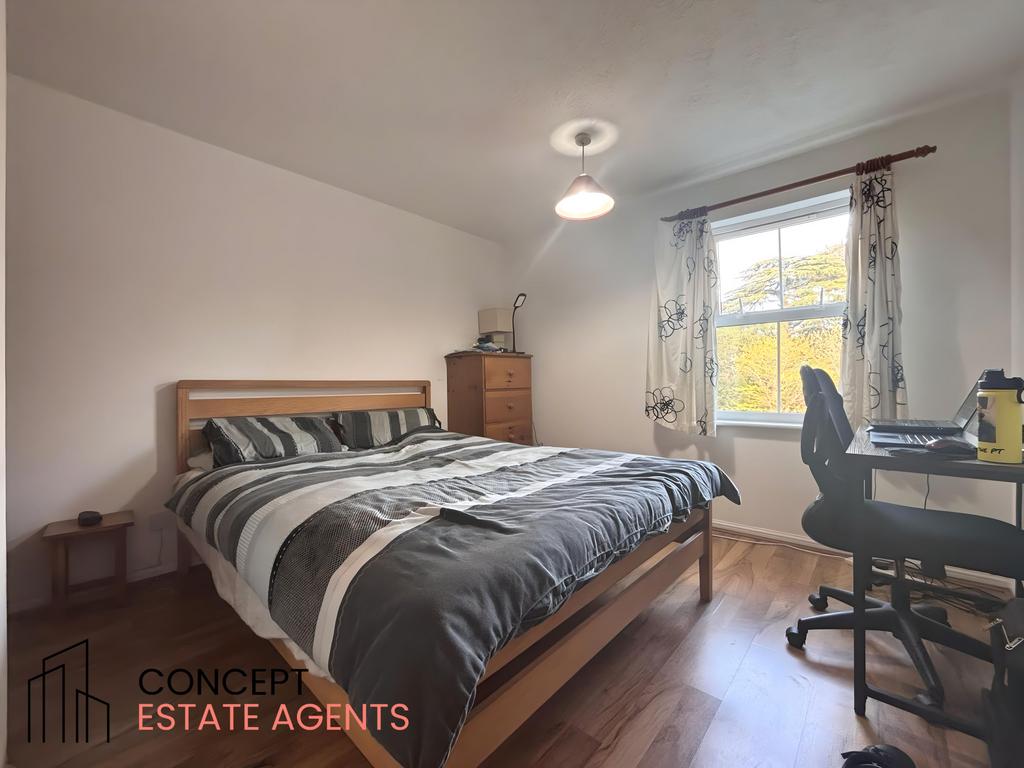 Burghley Hall Close, Southfields, SW19 2 bed apartment to rent - £1,800 ...