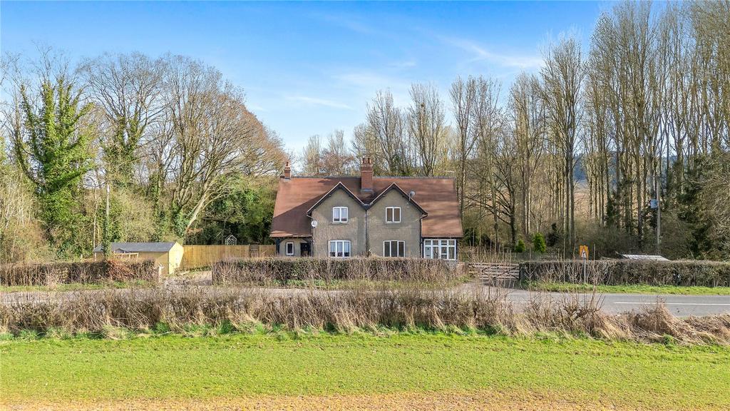 Bromfield, Ludlow, Shropshire, SY8 3 bed semi-detached house for sale ...