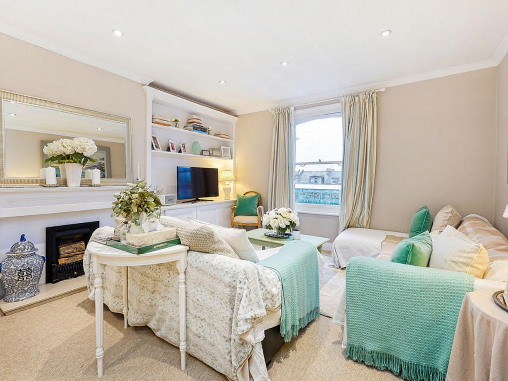 Lambert Road, London, SW2 3 bed apartment to rent - £3,250 pcm (£750 pw)