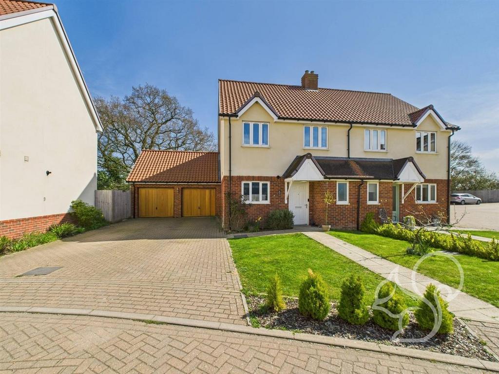 Wellington Close, Bury St. Edmunds IP29 3 bed semi-detached house for ...