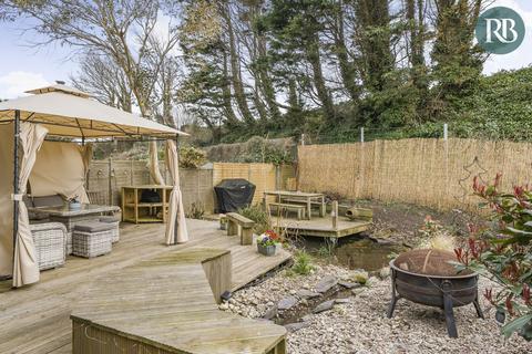 Houses for sale in Southwick | OnTheMarket