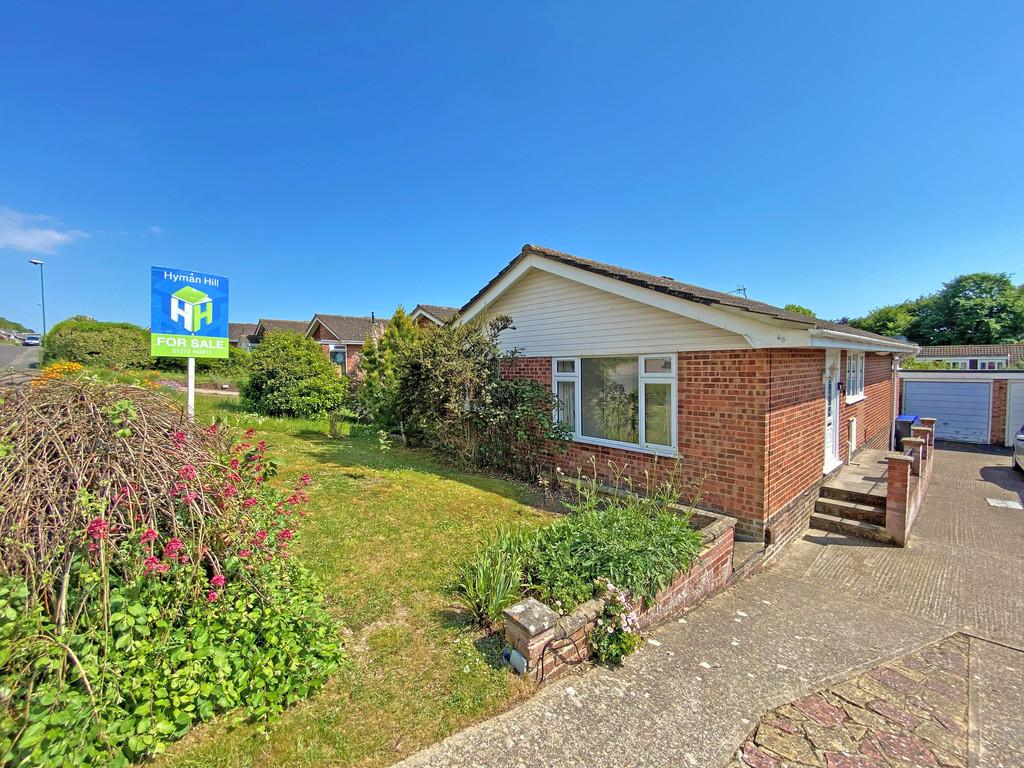Slonk Hill Road, Shoreham-by-Sea BN43 2 bed detached bungalow for sale ...
