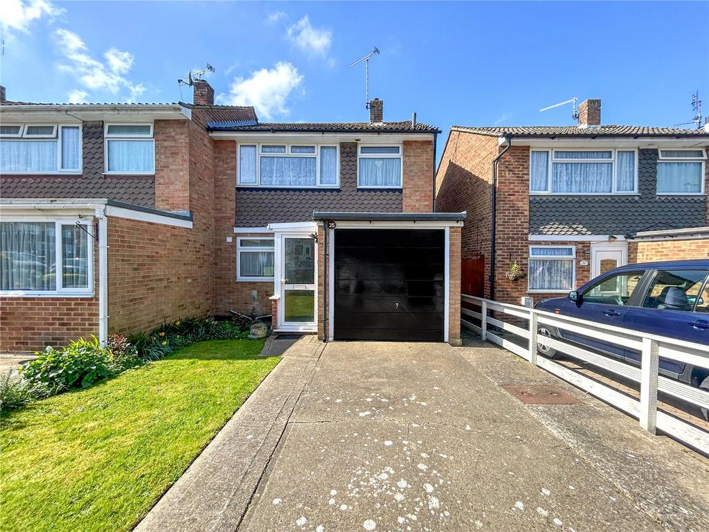 Greenvale Gardens, Twydall, Kent, ME8 3 bed semi-detached house for ...