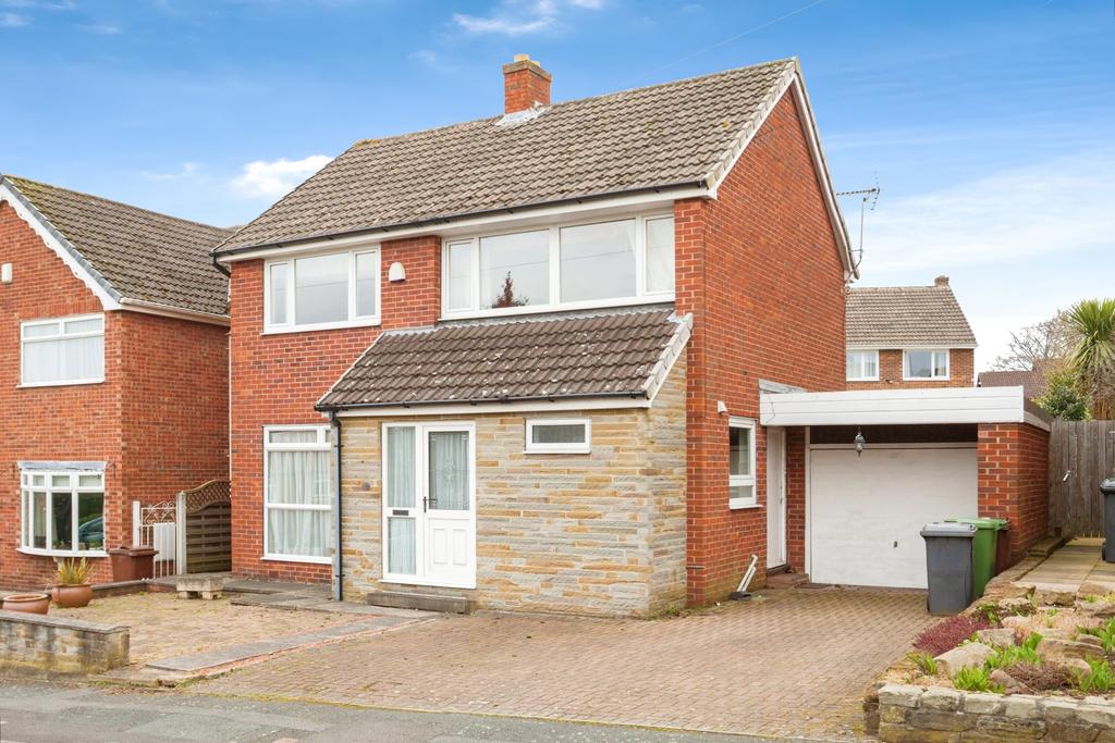 Park Crescent, Leeds LS26 4 bed detached house for sale - £360,000