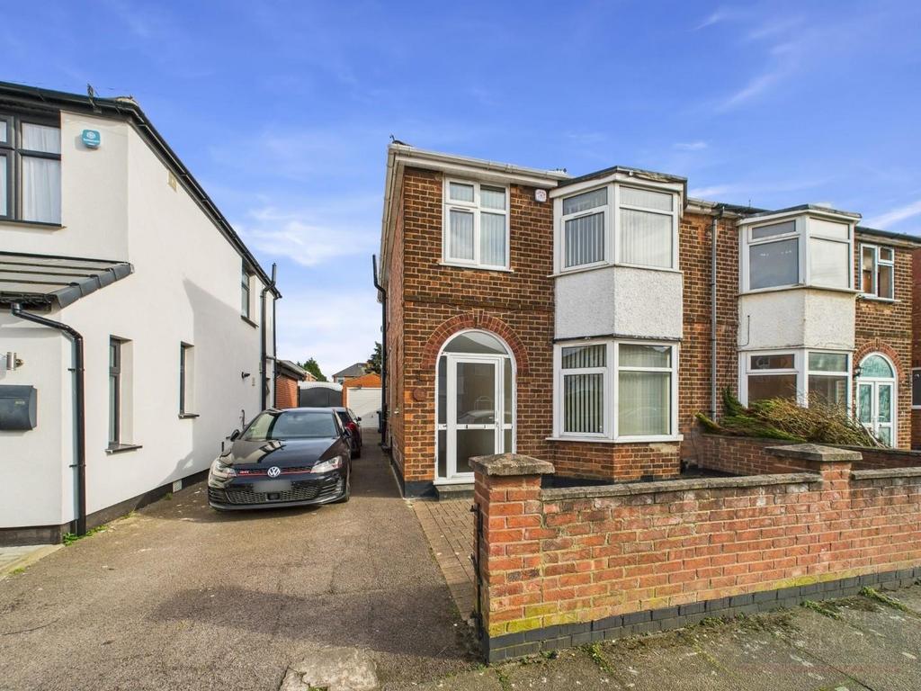 Jellicoe Road, Evington, Leicester 3 bed semi-detached house for sale ...