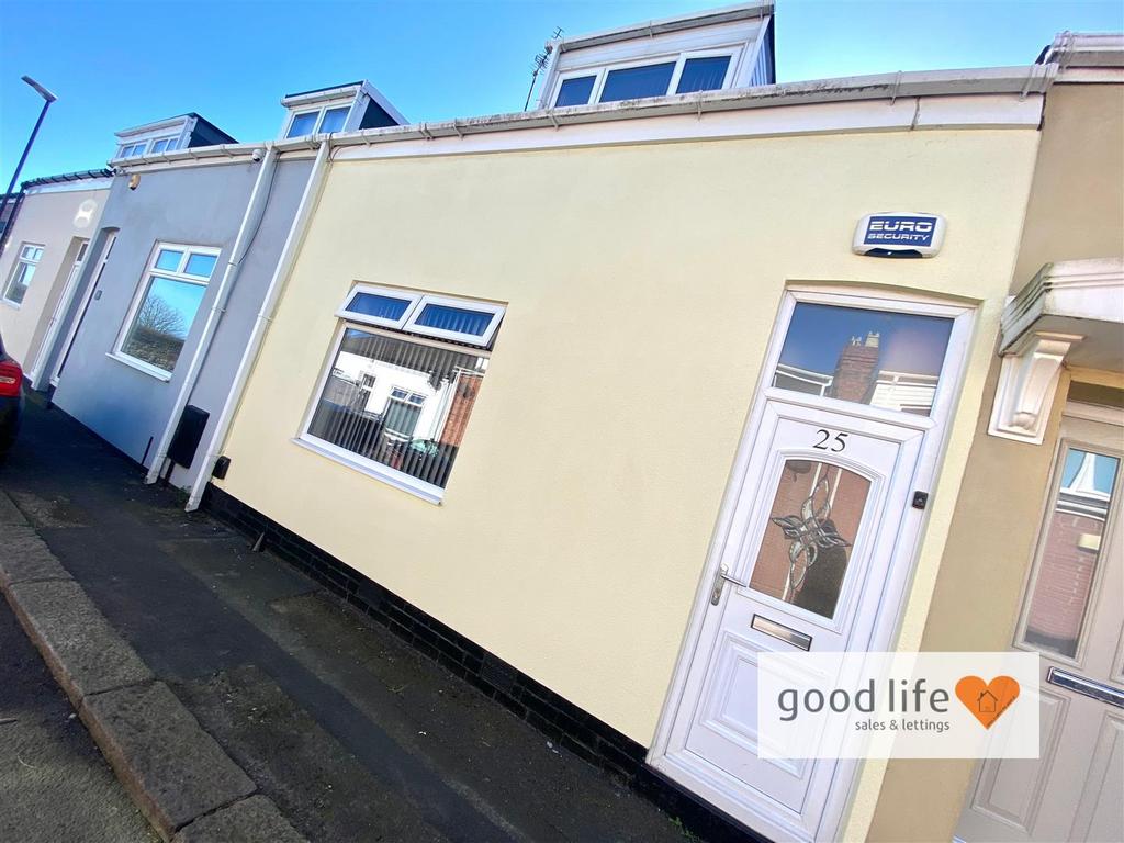 Grange Street South, Sunderland SR2 3 bed terraced house - £114,995