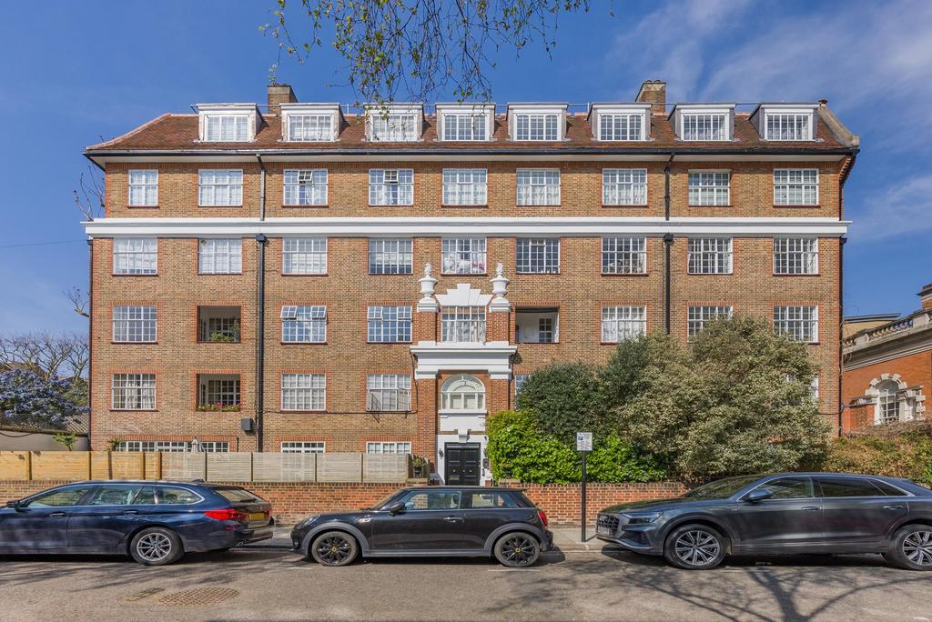 Chelsea Manor Gardens, London SW3 1 bed flat for sale - £675,000