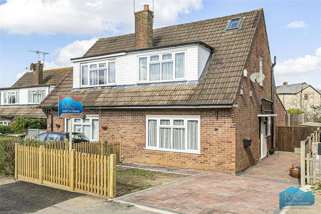 Brett Road, Barnet, EN5 3 bed semi-detached house - £575,000