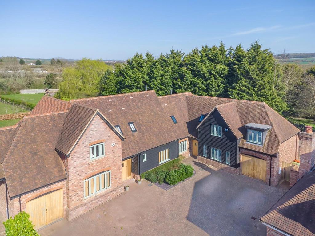 Greenhill View, Tilsworth, Leighton... 4 bed semi-detached house for ...