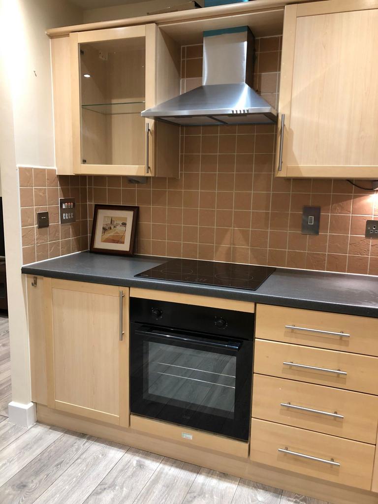 Abbey Court, CV1 3 bed flat to rent - £1,650 pcm (£381 pw)
