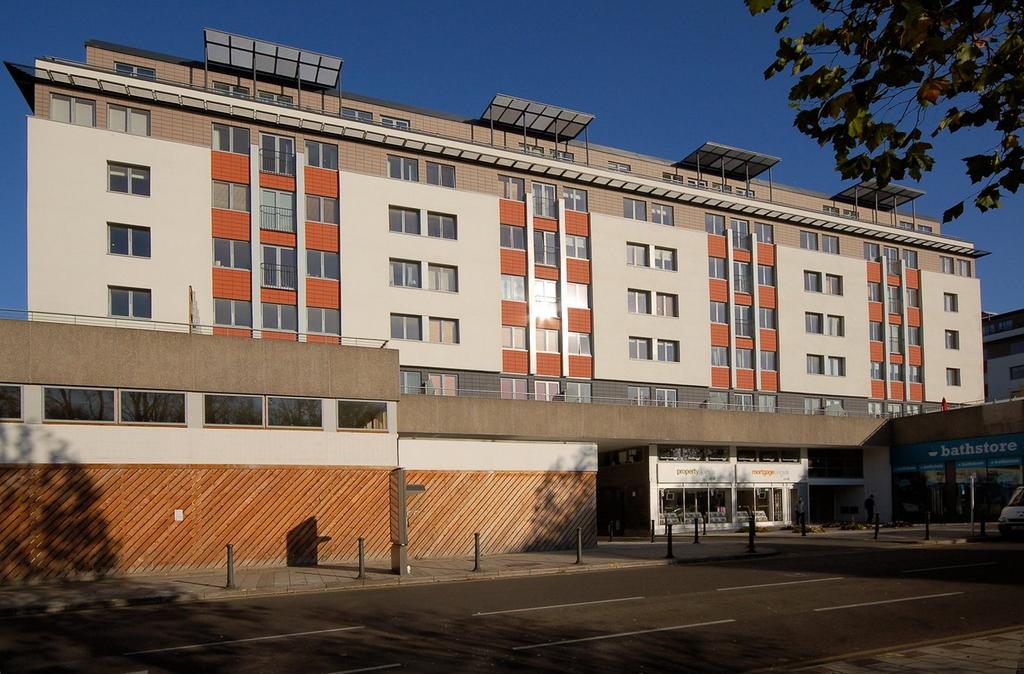 Lait House, 1 Albemarle Road... 1 bed flat for sale - £325,000
