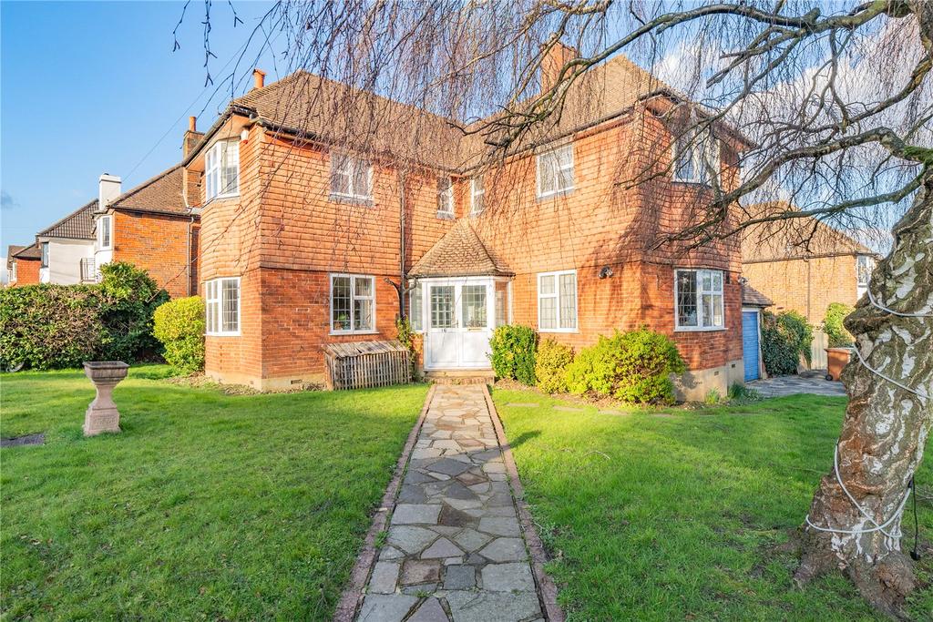 Blythwood Road, Pinner, Middlesex 4 bed detached house for sale - £ ...