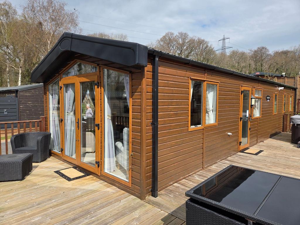 Lakeside, Finlake Holiday Resort... 3 bed park home for sale - £44,950