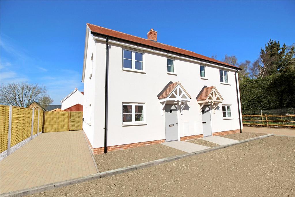 Cherry Lee Close, Westleton... 2 bed semi-detached house for sale - £70,000