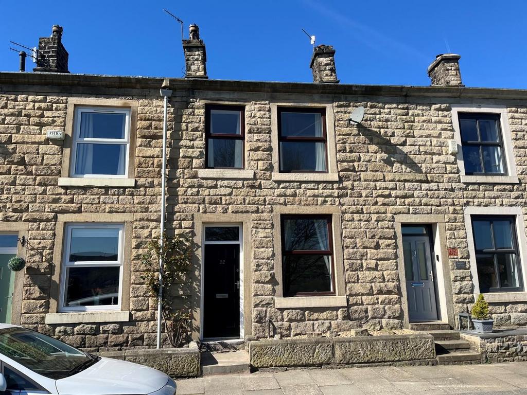 Albert Street, Ramsbottom BL0 2 bed terraced house to rent - £950 pcm ...
