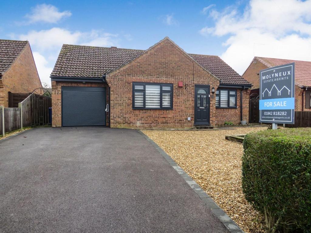 Downham Way, Brandon IP27 3 bed detached bungalow - £325,000