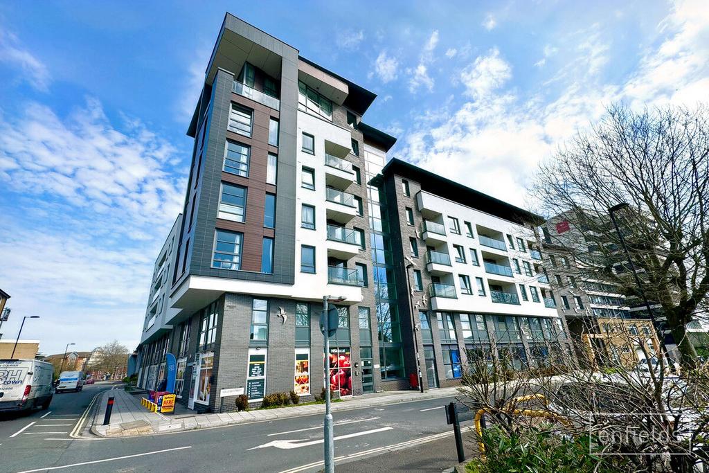 Southampton SO14 2 bed apartment - £200,000