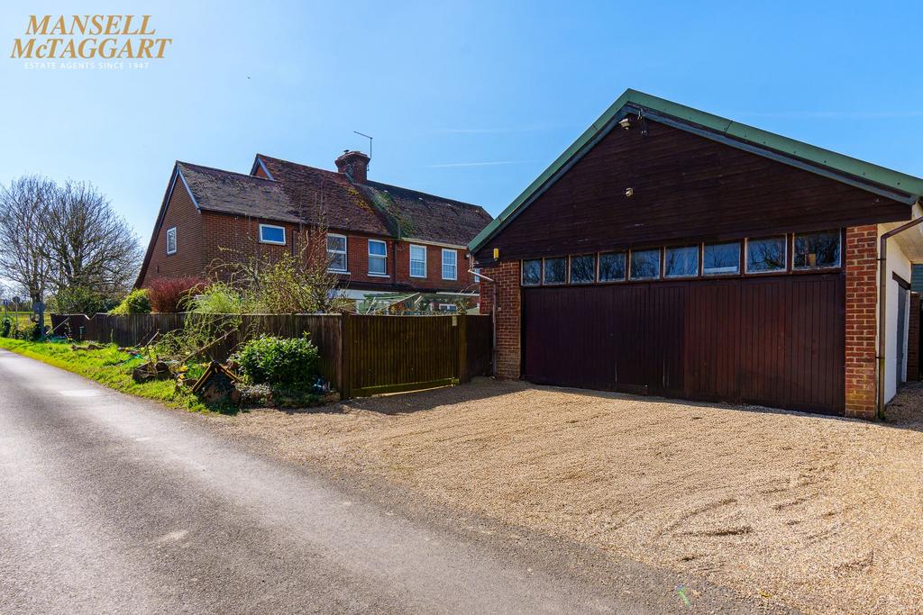 Bishopstone Lane, Sayers Common, BN6 4 bed cottage for sale - £625,000