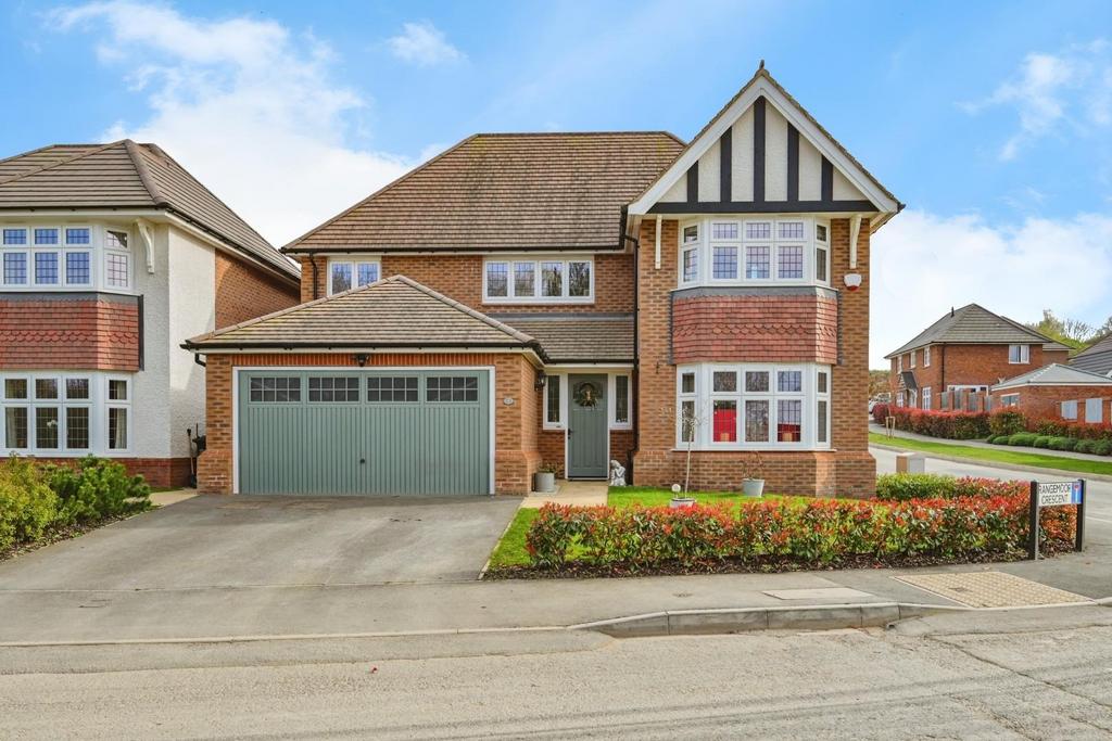 Rangemoor Crescent, Amington, Tamworth 4 bed detached house for sale ...