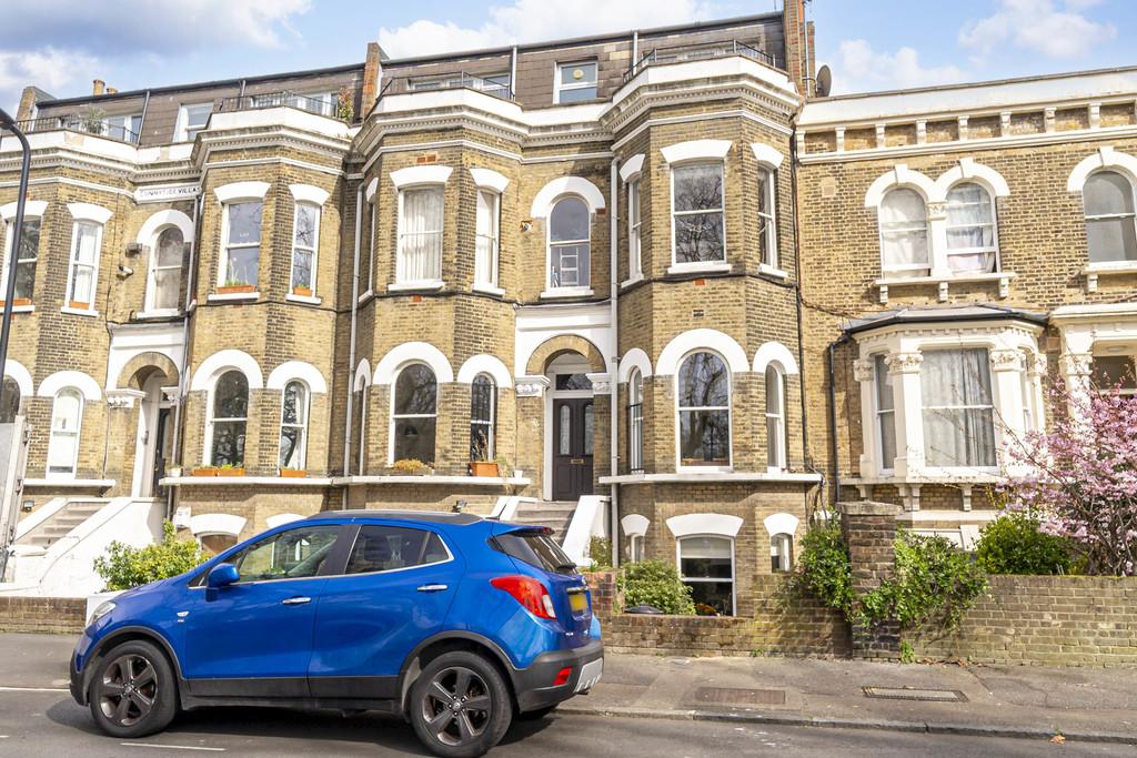 Queensdown Road, Hackney, London, E5 2 bed apartment for sale - £550,000