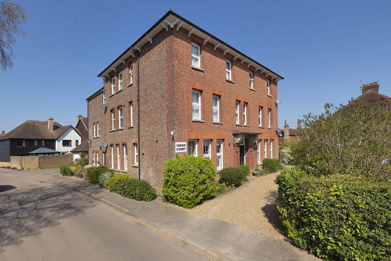 Tabor Court, Morley Drive, Horsmonden 1 bed apartment - £210,000