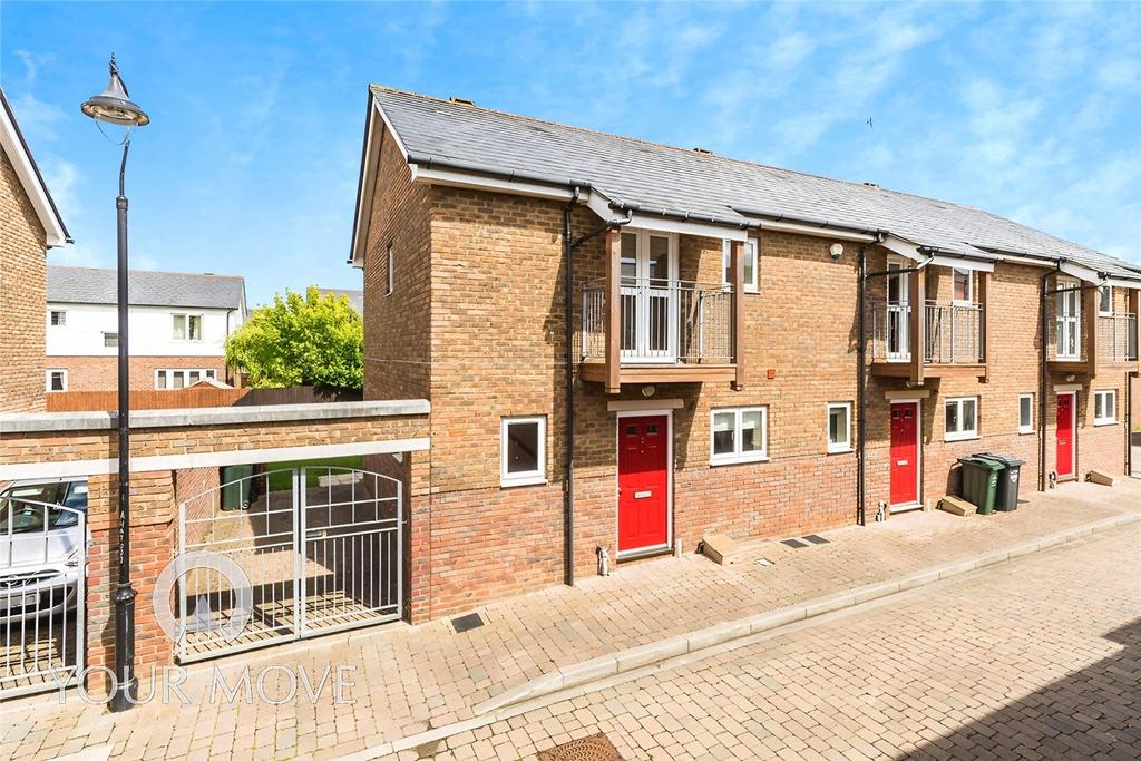 Hatton Mews, Kent DA9 2 bed end of terrace house to rent - £1,600 pcm ...