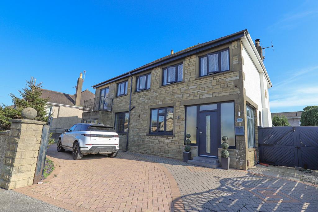 Slyne Road, Torrisholme, Morecambe 4 bed detached house for sale - £475,000