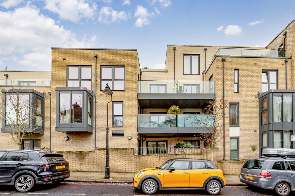 Bishops Road, London N6 1 bed flat - £1,950 pcm (£450 pw)
