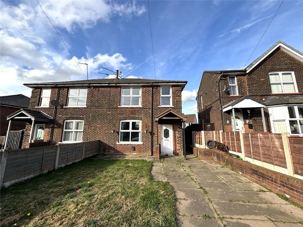 CLOVER HALL CRESCENT, Greater... 3 bed semi-detached house - £1,200 pcm ...