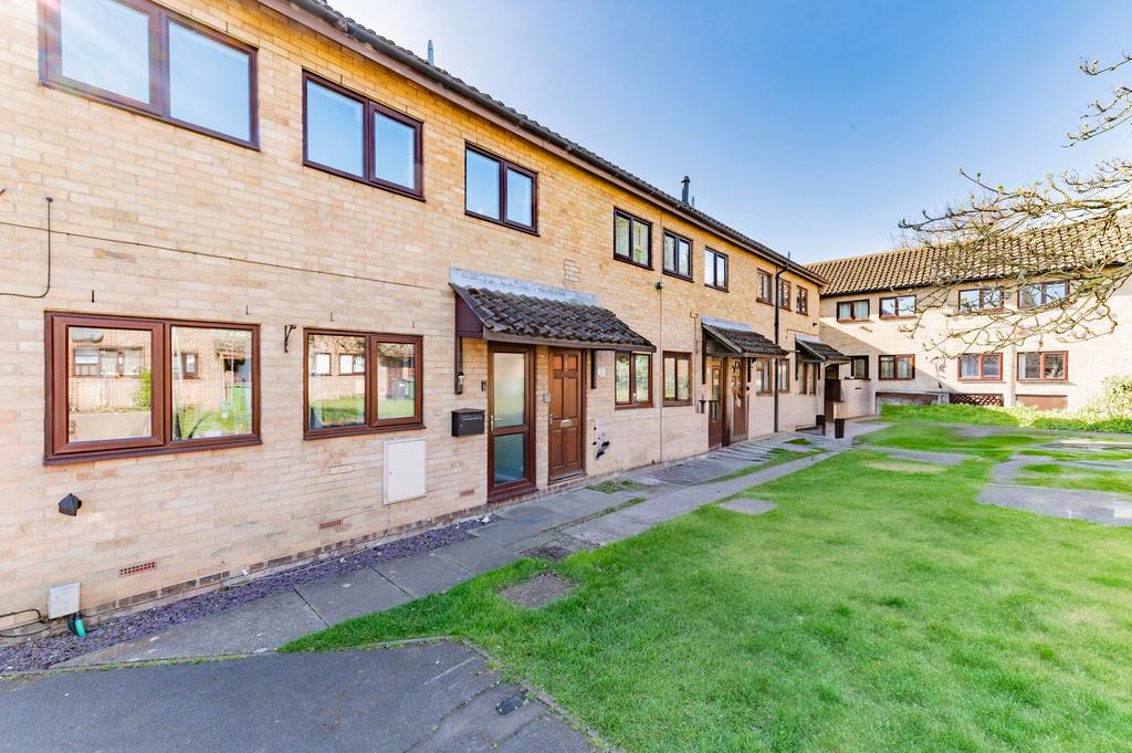 Nursery Close, Hellesdon 2 bed apartment - £170,000