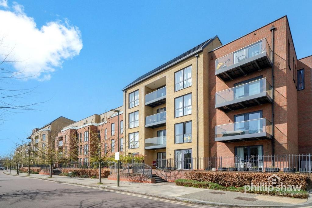 Lacey Drive, Earlswood Court, HA8 1 bed flat for sale - £322,500