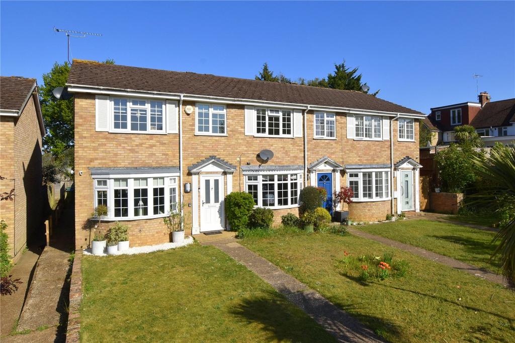 Four Wents, Cobham, KT11 3 bed end of terrace house - £670,000