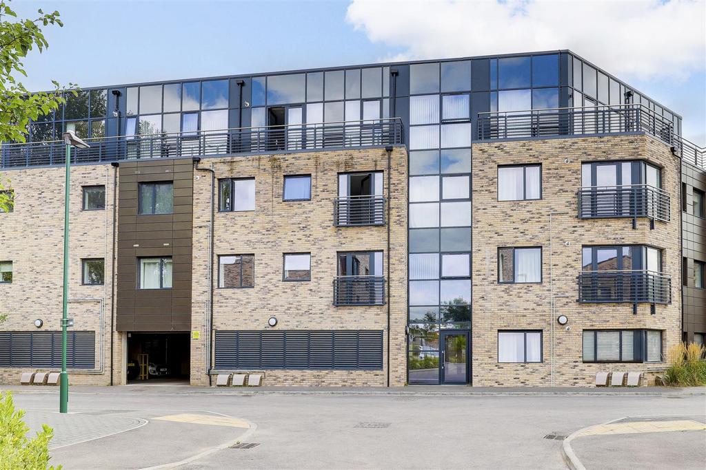 Waterside Way, Nottingham NG2 2 bed apartment for sale - £210,000