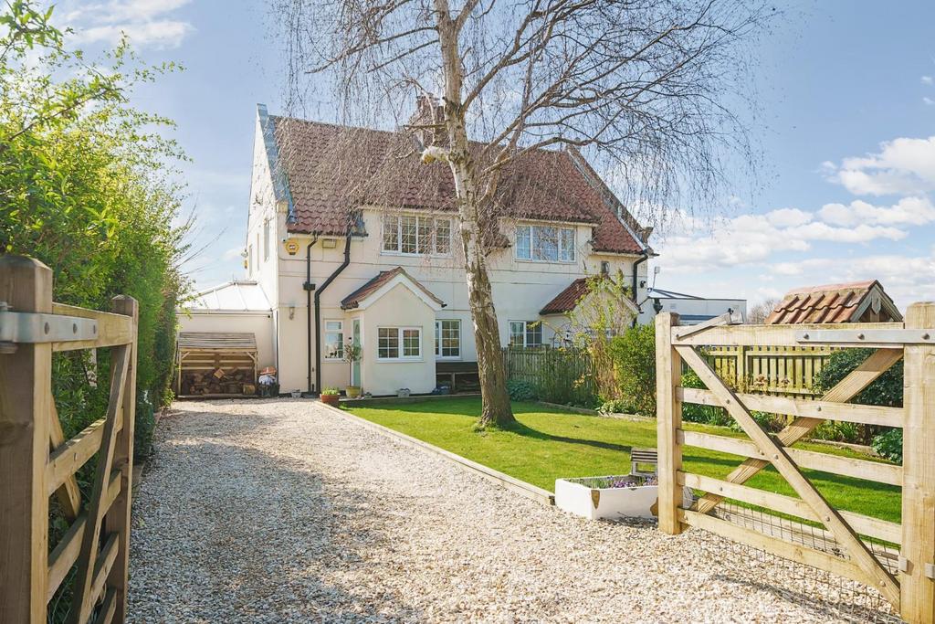 Holme Farm Cottages Holme Farm Lane... 3 bed semi-detached house - £495,000