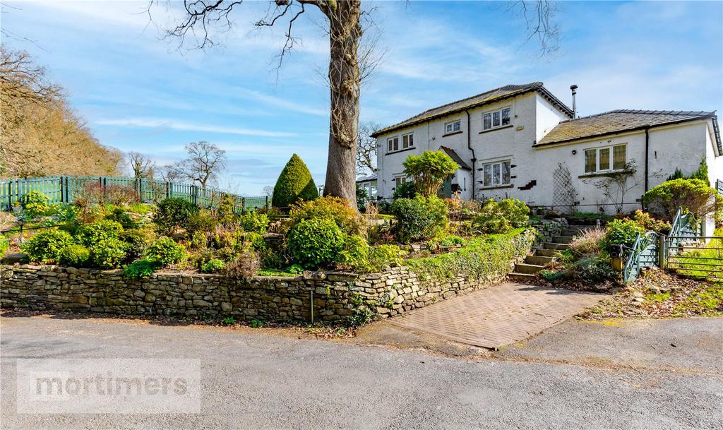 Clough Lane, Simonstone, Burnley... 3 bed detached house - £499,000