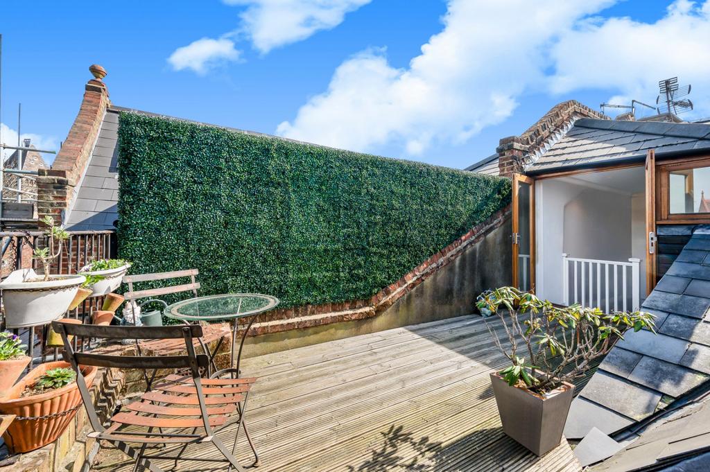Belsize Lane, Belsize Park, London 2 bed flat for sale - £800,000