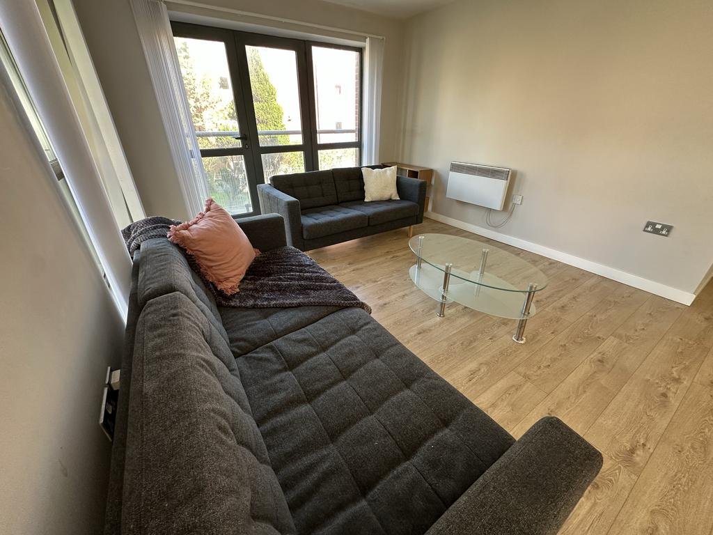 Leeds Street, L3 2DE, 2 bed apartment - £875 pcm (£202 pw)