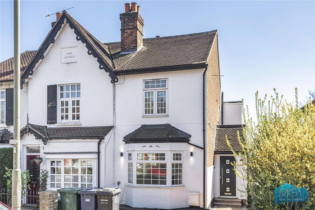 Wood Street, Barnet, EN5 4 bed end of terrace house for sale - £875,000