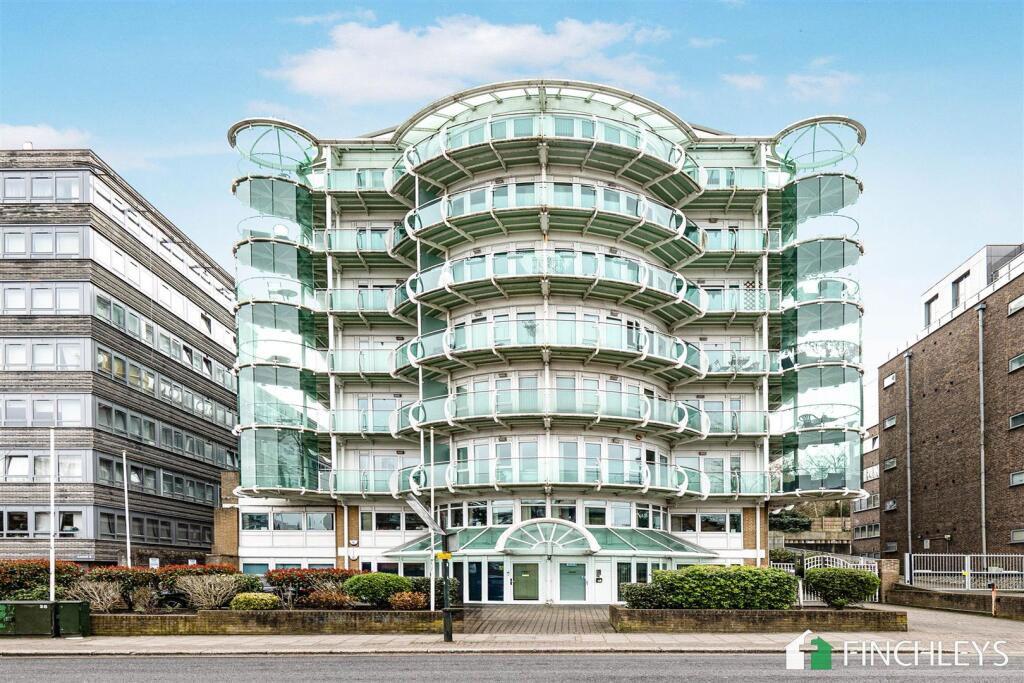 19 Station Road, Barnet, ., EN5 1QJ 2 bed apartment for sale - £260,000