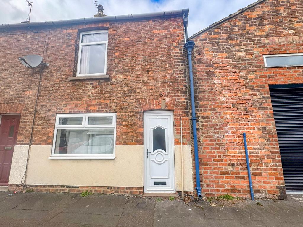 Elizabeth Terrace, Bigby Road, Brigg... 2 bed end of terrace house to ...